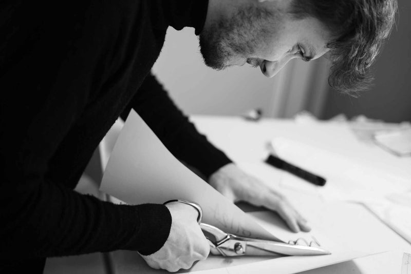 Thuillier Paris - Costumes sur-mesure, Chemises, Cravates, Accessoires